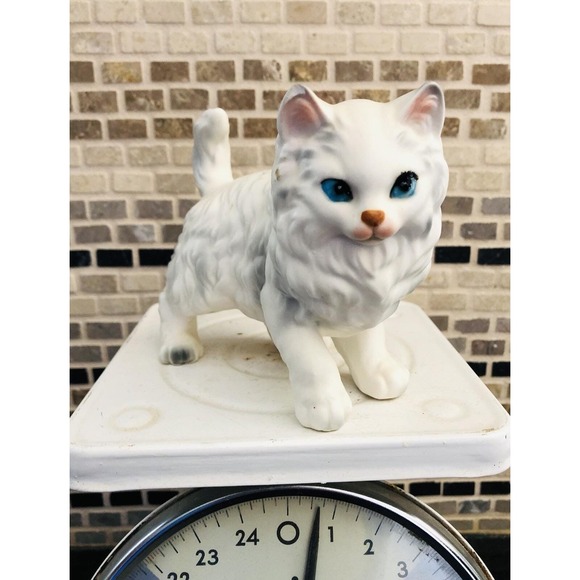 Lefton | Cat | Vintage Lefton Cat Figurine White Persian Cat Japan Blue ...
